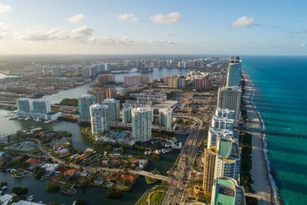 20 Famous Landmarks In Florida To Visit - Nomads Unveiled