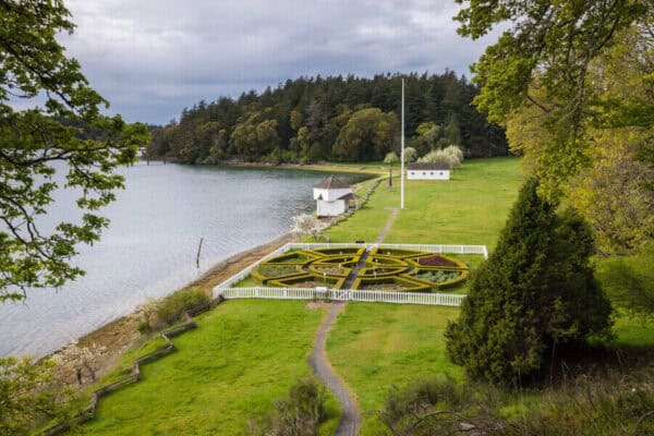 25 Famous Monuments And Landmarks In Washington State