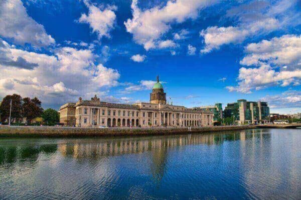 10 Impressive And Famous Buildings In Dublin - Nomads Unveiled