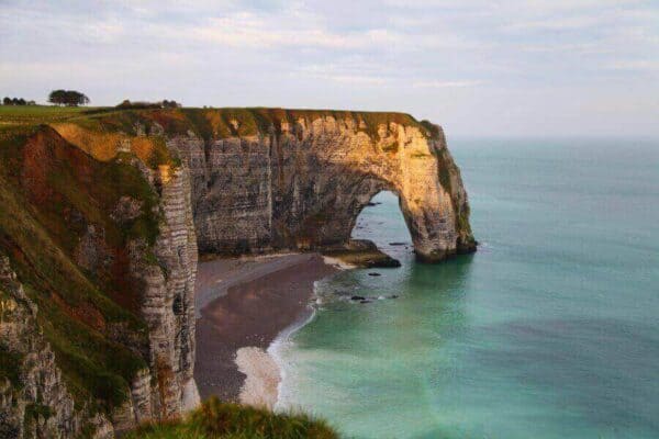 10 Best Beaches In Paris Not To Miss - Nomads Unveiled