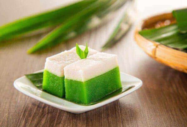 25 Traditional Indonesian Desserts And Cakes You Have To Try