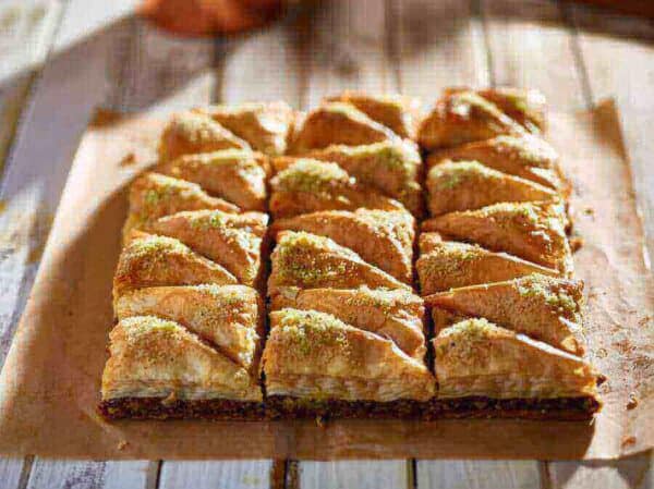 20 Best Persian Desserts And Iranian Sweets To Try