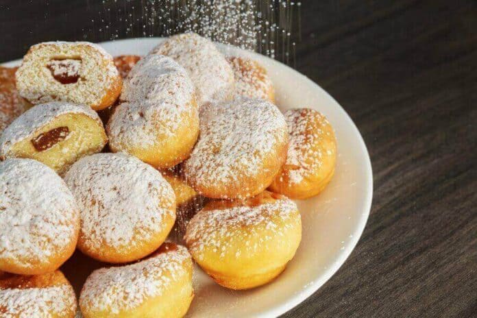7 Popular Russian Street Food And Snacks In Russia To Try