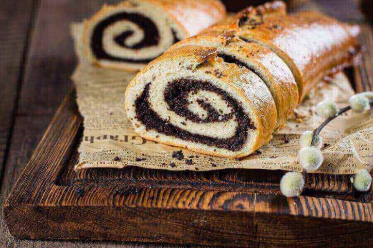 25 Popular Ukrainian Desserts In Ukraine To Try