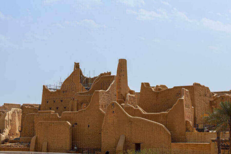20 Famous Monuments And Landmarks In Saudi Arabia To Visit - Nomads ...