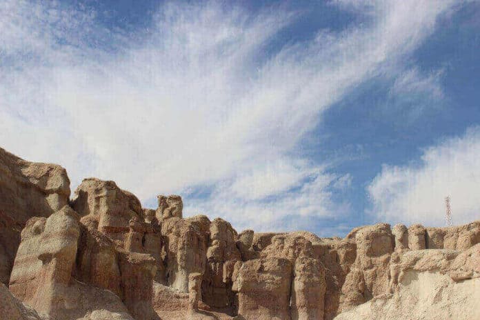 20 Famous Monuments And Landmarks In Saudi Arabia To Visit - Nomads ...