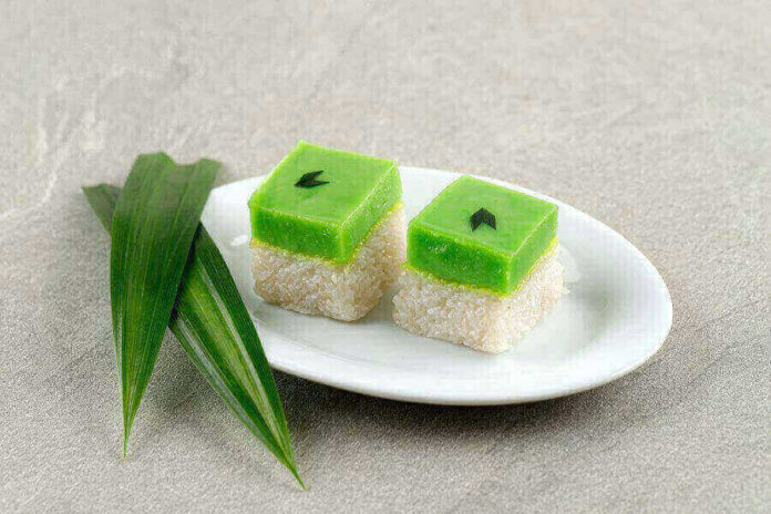 27 Traditional Malaysian Desserts In Malaysia To Try - Nomads Unveiled