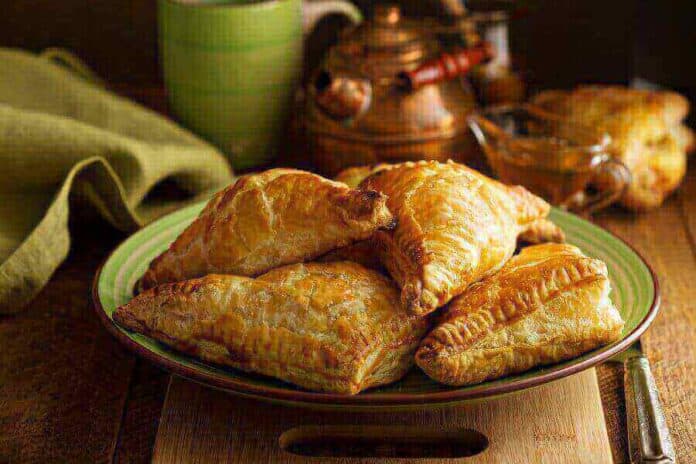 10 Typical Israeli Breakfast Foods To Try When In Israel - Nomads Unveiled