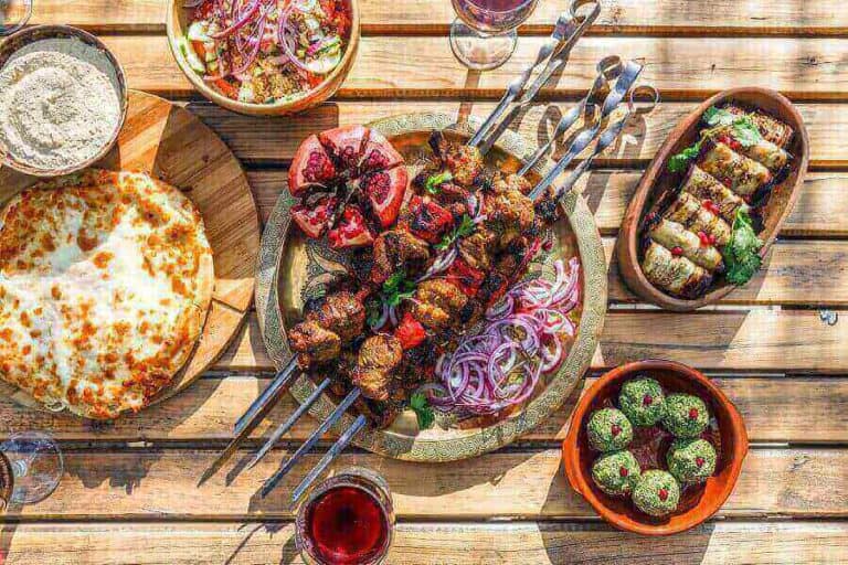 20 Traditional Turkmen Food In Turkmenistan To Try - Nomads Unveiled