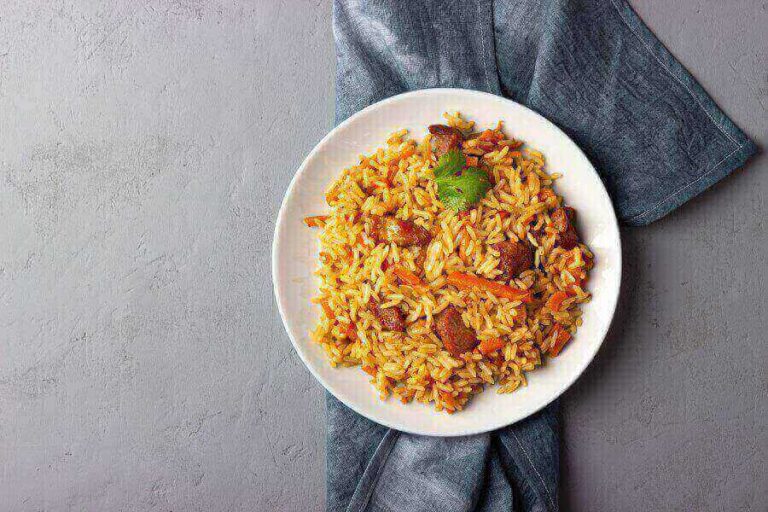20 Traditional Turkmen Food In Turkmenistan To Try - Nomads Unveiled