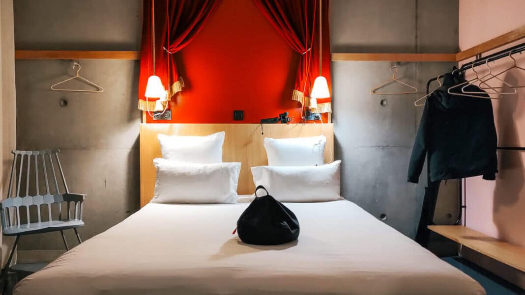 Experience Review: MOB Hotel Lyon Confluence - Nomads Unveiled