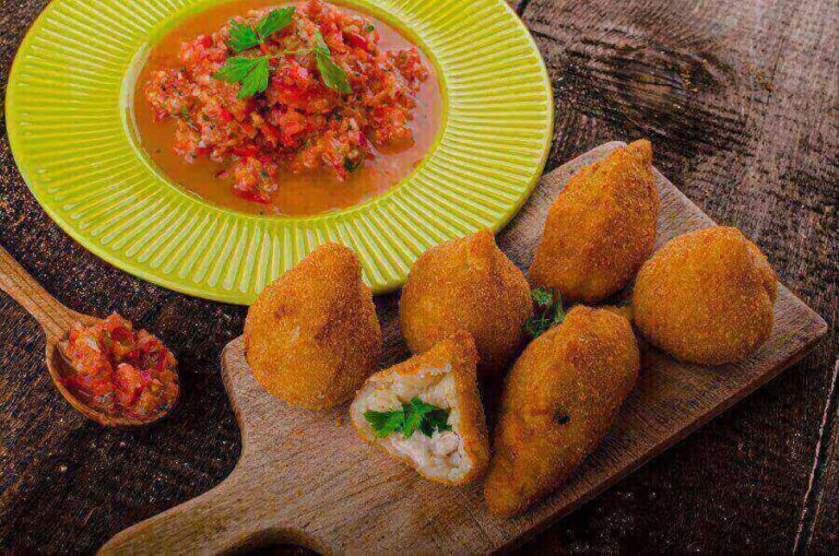 20 Brazilian Street Food And Snacks In Brazil To Try - Nomads Unveiled