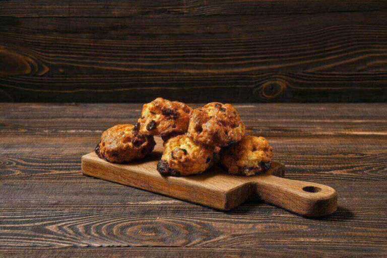 20 Amazing Jamaican Desserts, Sweets And Pastries To Try - Nomads Unveiled