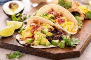 15 Famous Foods In Houston To Try: Dishes Houston Is Known For - Nomads ...