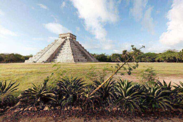 16 Interesting And Fun Facts About Cancun, Mexico [Explained]