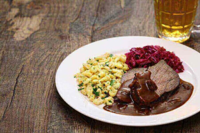 20 Famous Foods In Cincinnati: Best Cincinnati Food To Try - Nomads ...