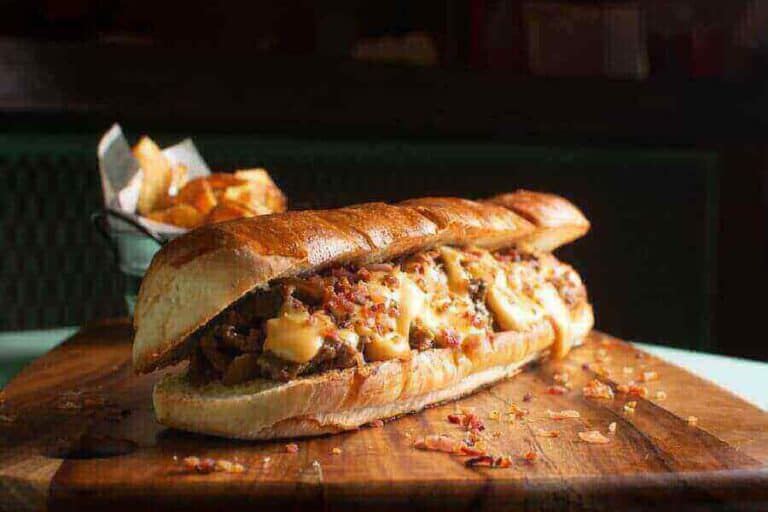15 Famous Foods In Houston To Try: Dishes Houston Is Known For - Nomads ...