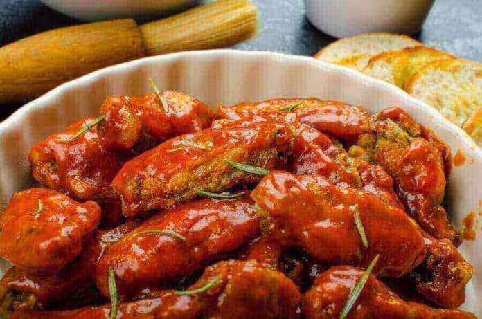 15 Famous Foods In Washington DC To Try - Nomads Unveiled