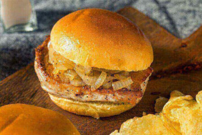 20 Famous Foods In Cincinnati: Best Cincinnati Food To Try - Nomads ...