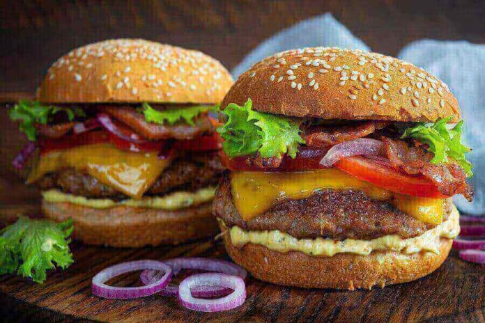 10 Famous Foods In Wisconsin: Dishes Wisconsin Is Known For