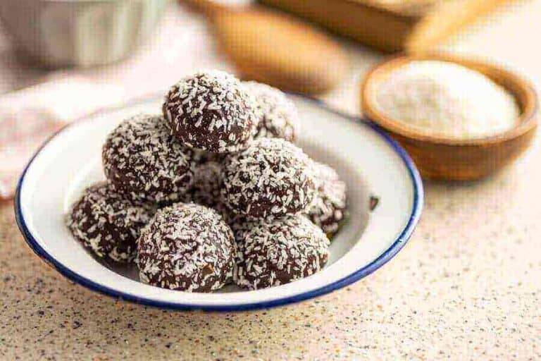 20 Must-Try Canadian Desserts, Cakes And Sweets In Canada