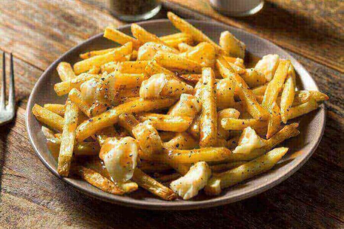 30 Traditional And Good Canadian Food In Canada To Try