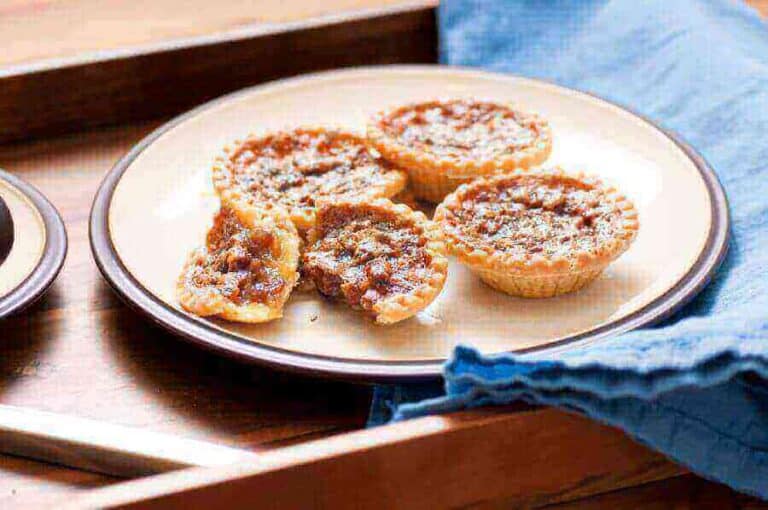 20 Must-Try Canadian Desserts, Cakes And Sweets In Canada