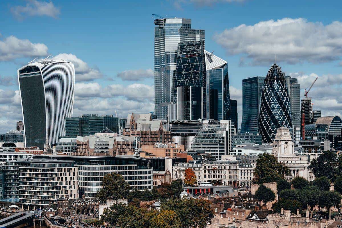 10 Best Hotels In London For Business Travelers - Nomads Unveiled