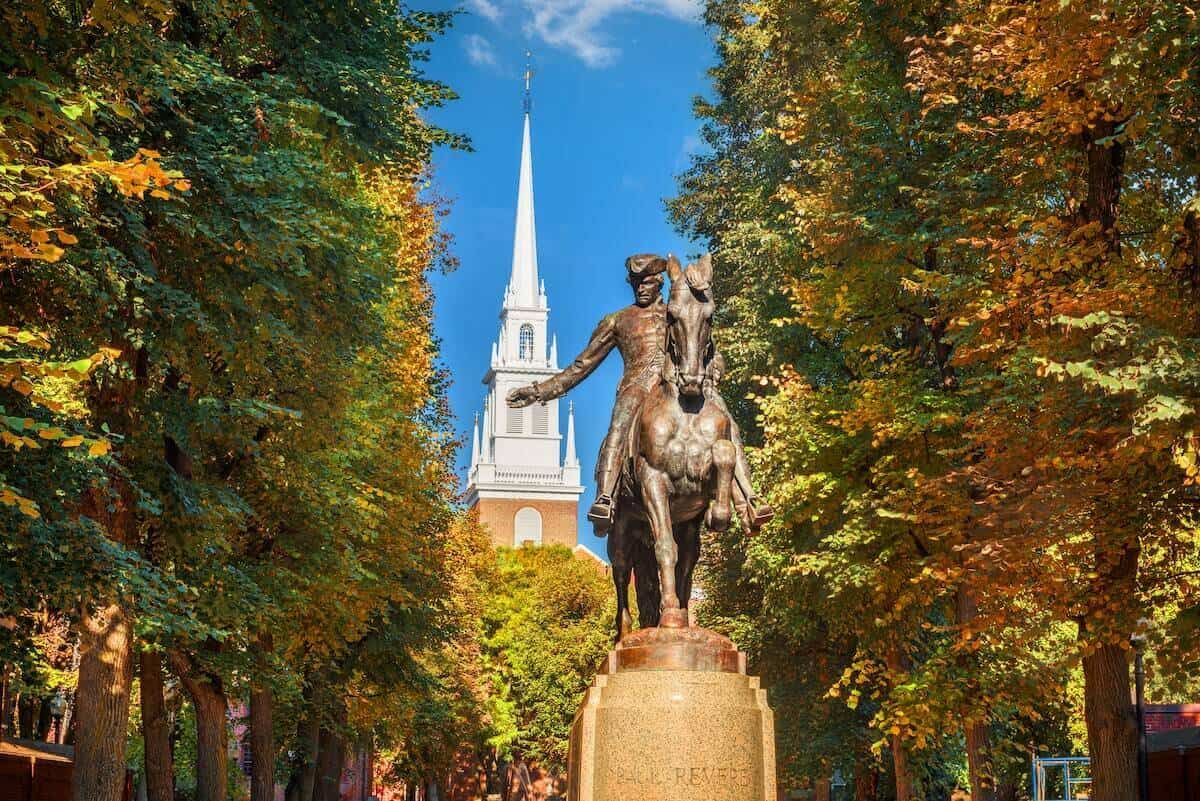 Don't Miss These Best Things To Do In Boston On Your First Trip - Nomads Unveiled