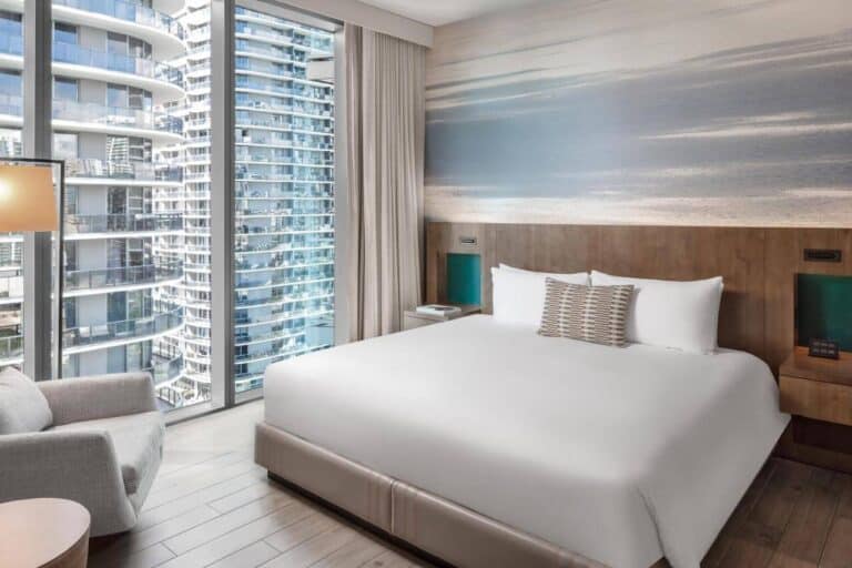 Best Hotels to Stay in Miami For All Types of Travelers - Nomads Unveiled